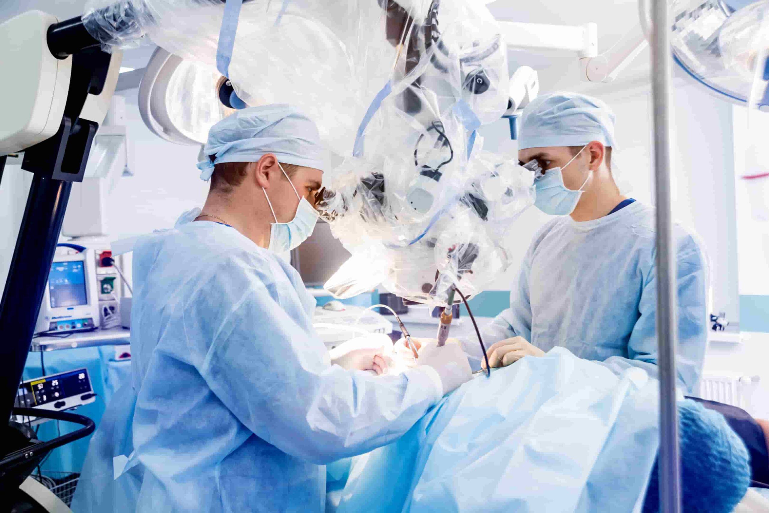 Microdiscectomia lombar: o que é, riscos e recuperação - ITC Vertebral