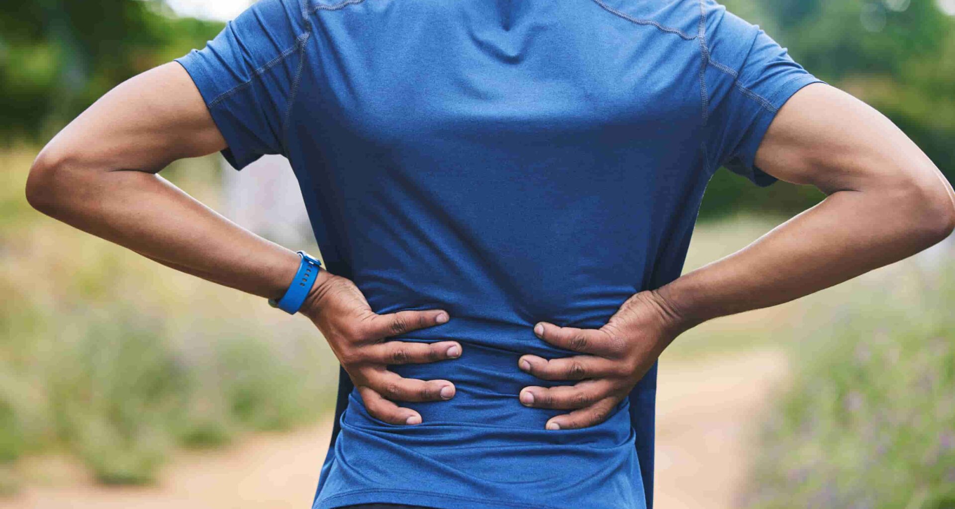 Distensão muscular nas costas é grave? - ITC Vertebral