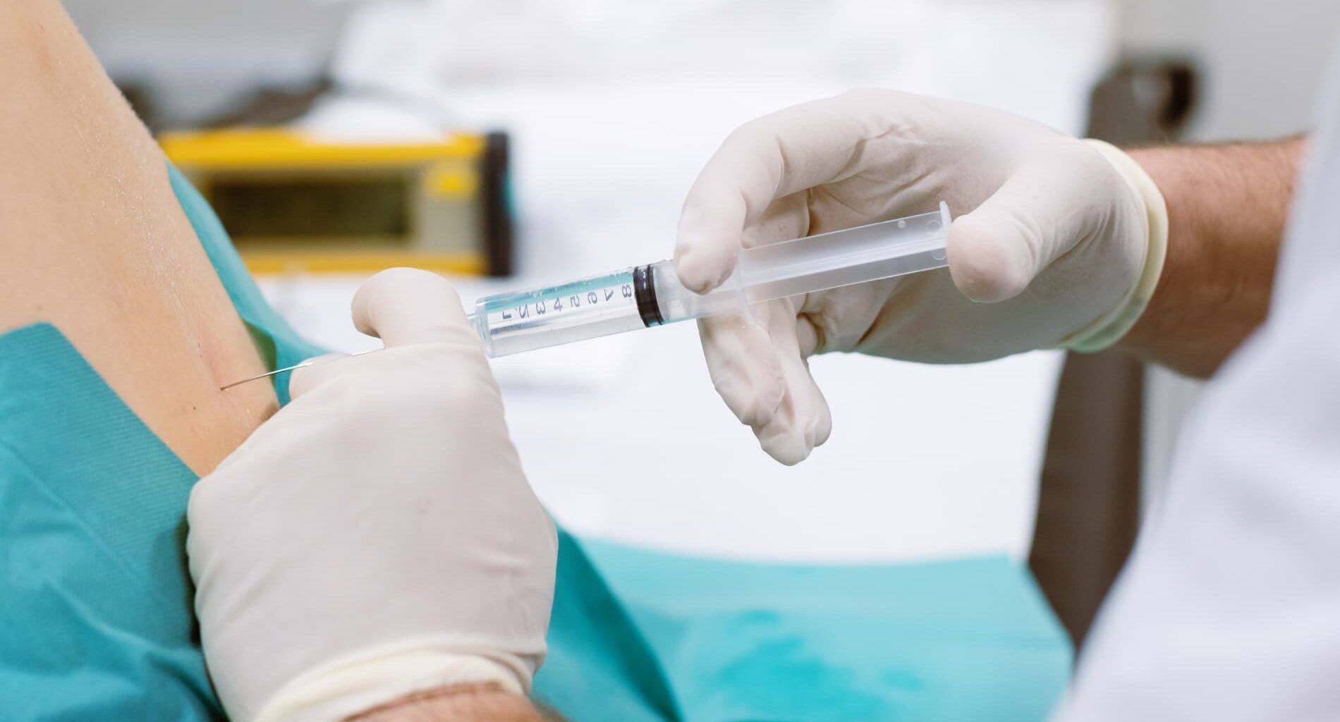 Qual a melhor injeção para dor na coluna? - ITC Vertebral