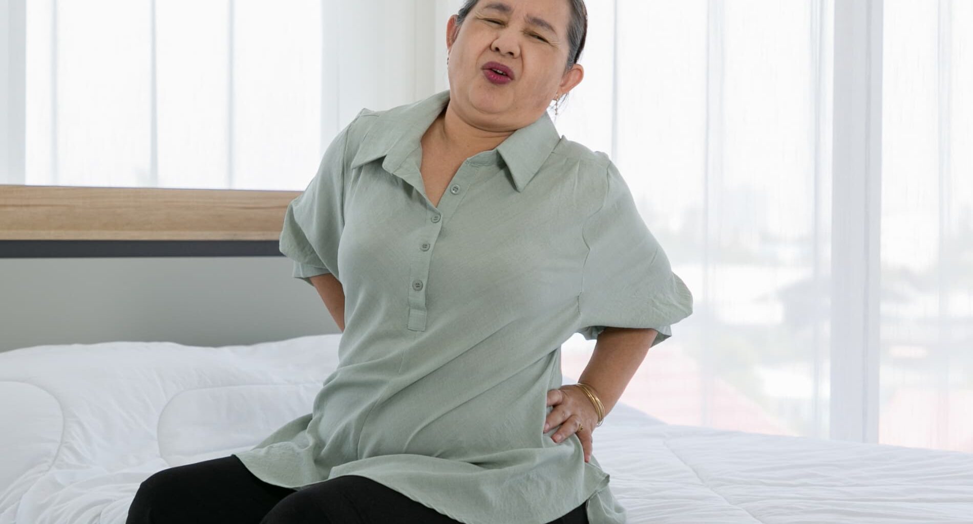 Estiramento lombar: quando devo procurar um especialista? - ITC Vertebral