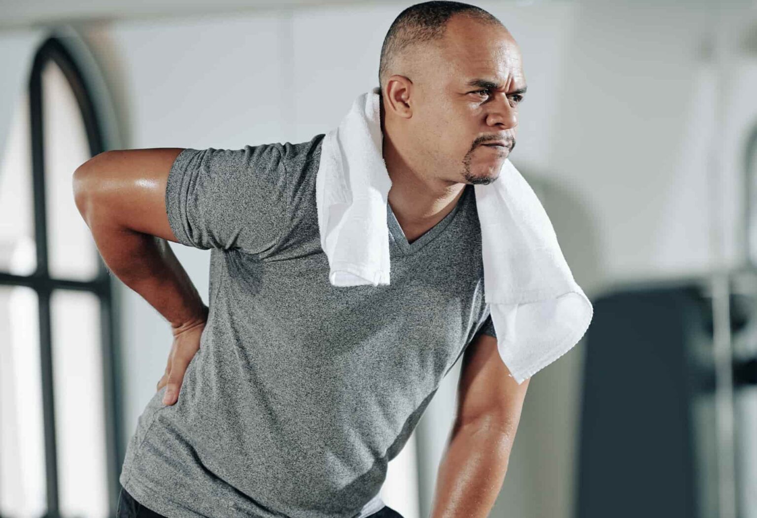 Coluna doendo: o que pode ser e como aliviar de forma eficaz - ITC ...